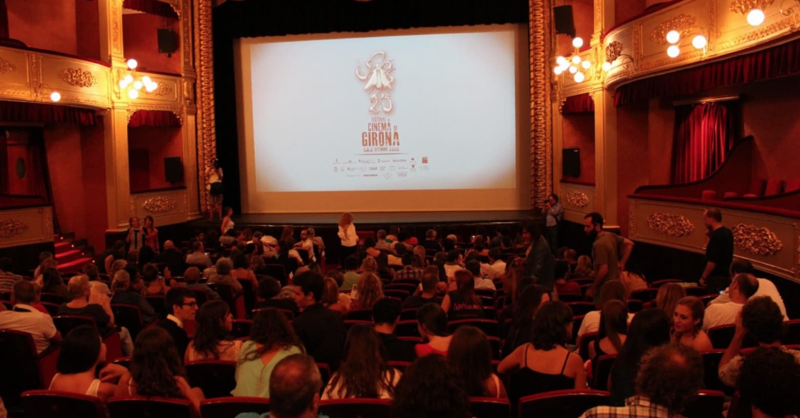 People Share Their Worst Movie Theater Experiences So You Don't Make ...