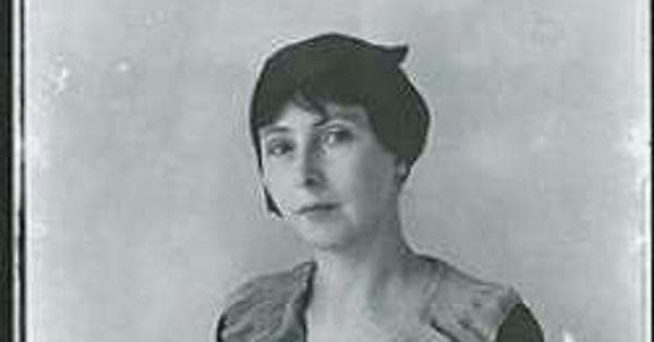 Famous Female Printmakers | List of Top Female Printmakers