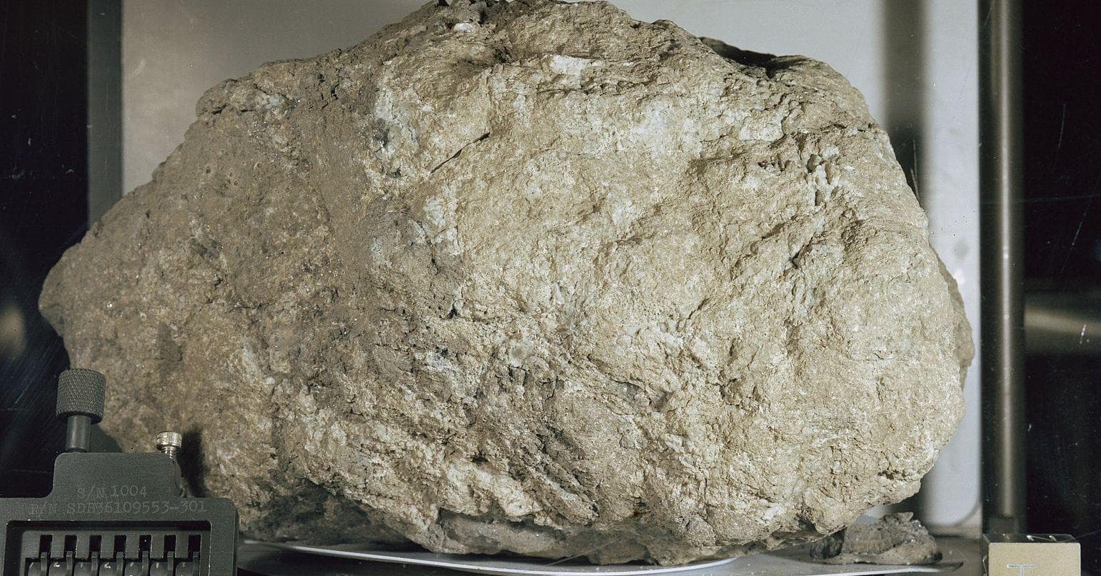Moon Rocks Stolen From Nasa