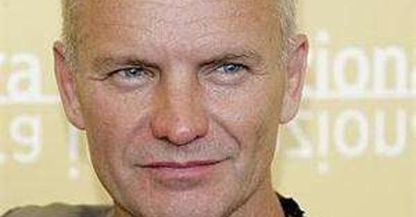 Famous Male Teachers | List of Top Male Teachers