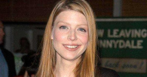 Famous Female Cartoonists | List of Top Female Cartoonists