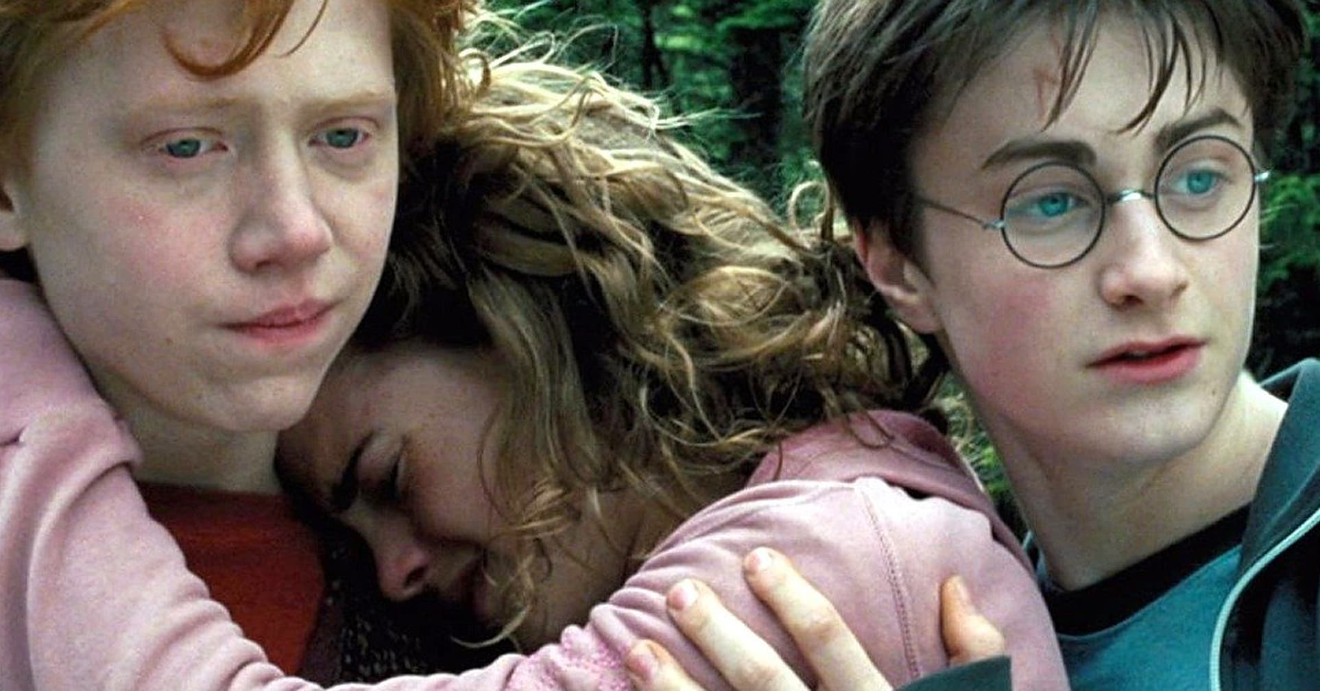 Fans Are Pointing Out Heartbreaking Things They Noticed About The ...
