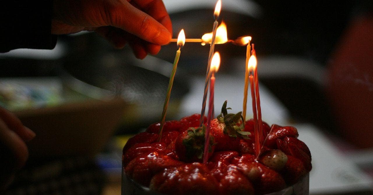 50+ Famous People Born On September 30