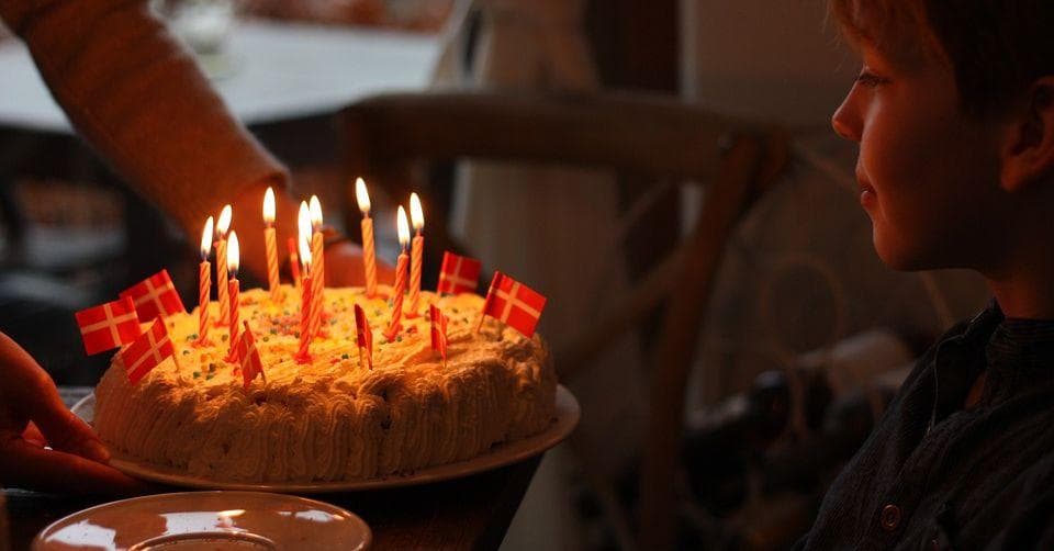 50+ Famous People Born On September 30