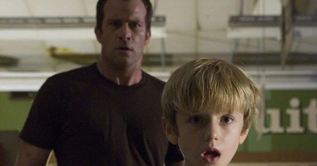 Graveyard Shift Readers Are Sharing The Character Death Scenes That ...