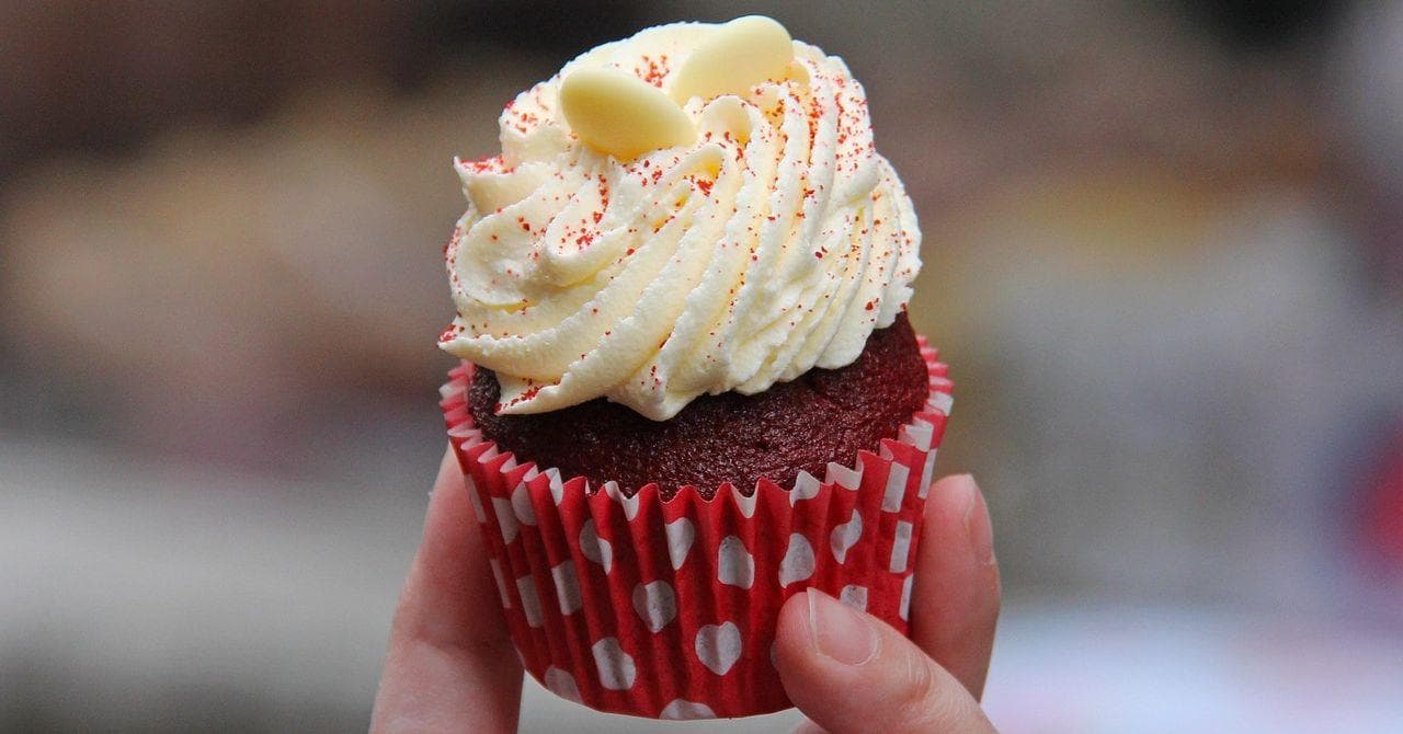 50+ Famous People Born On December 27