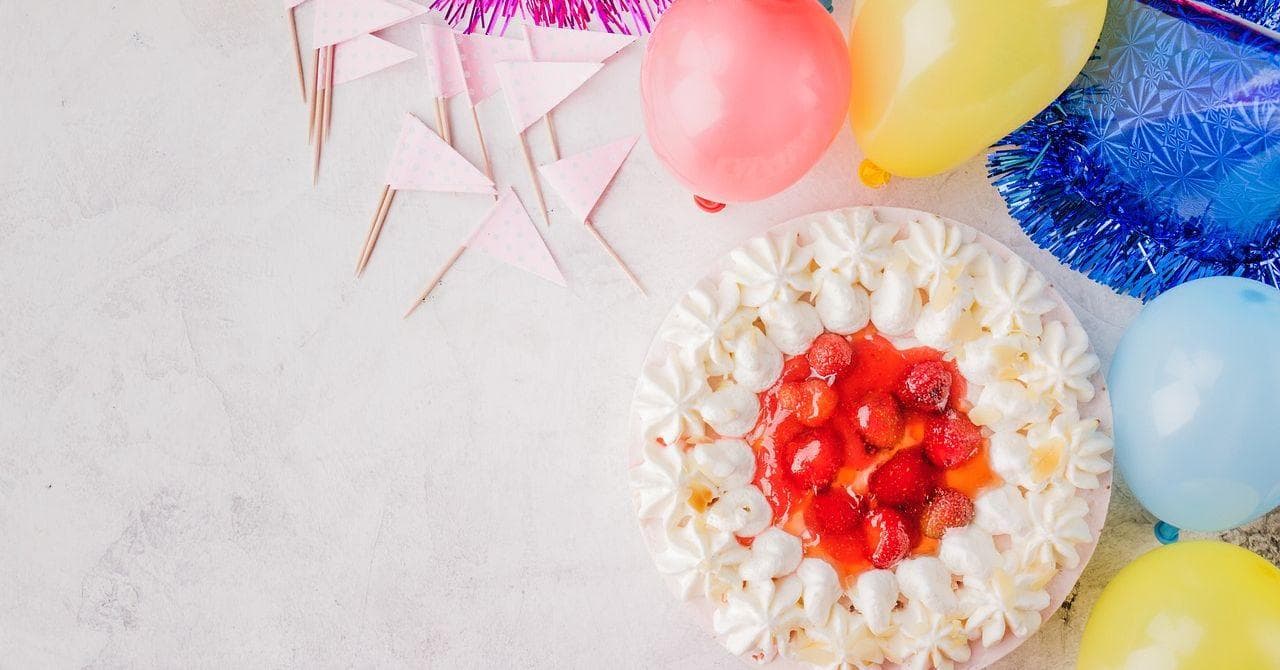 50+ Famous People Born On February 21