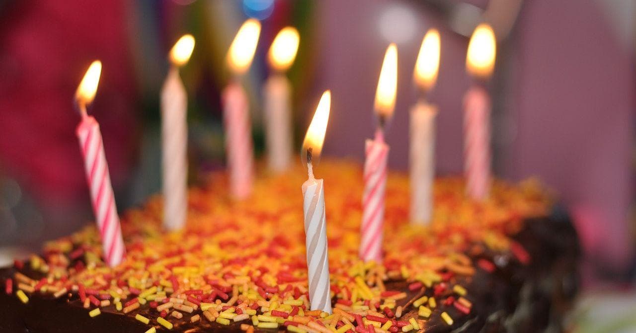 50+ Famous People Born On January 26