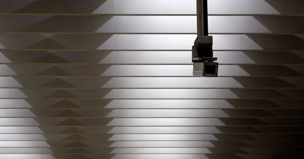 People Who Work With Surveillance Cameras Describe The Creepiest ...