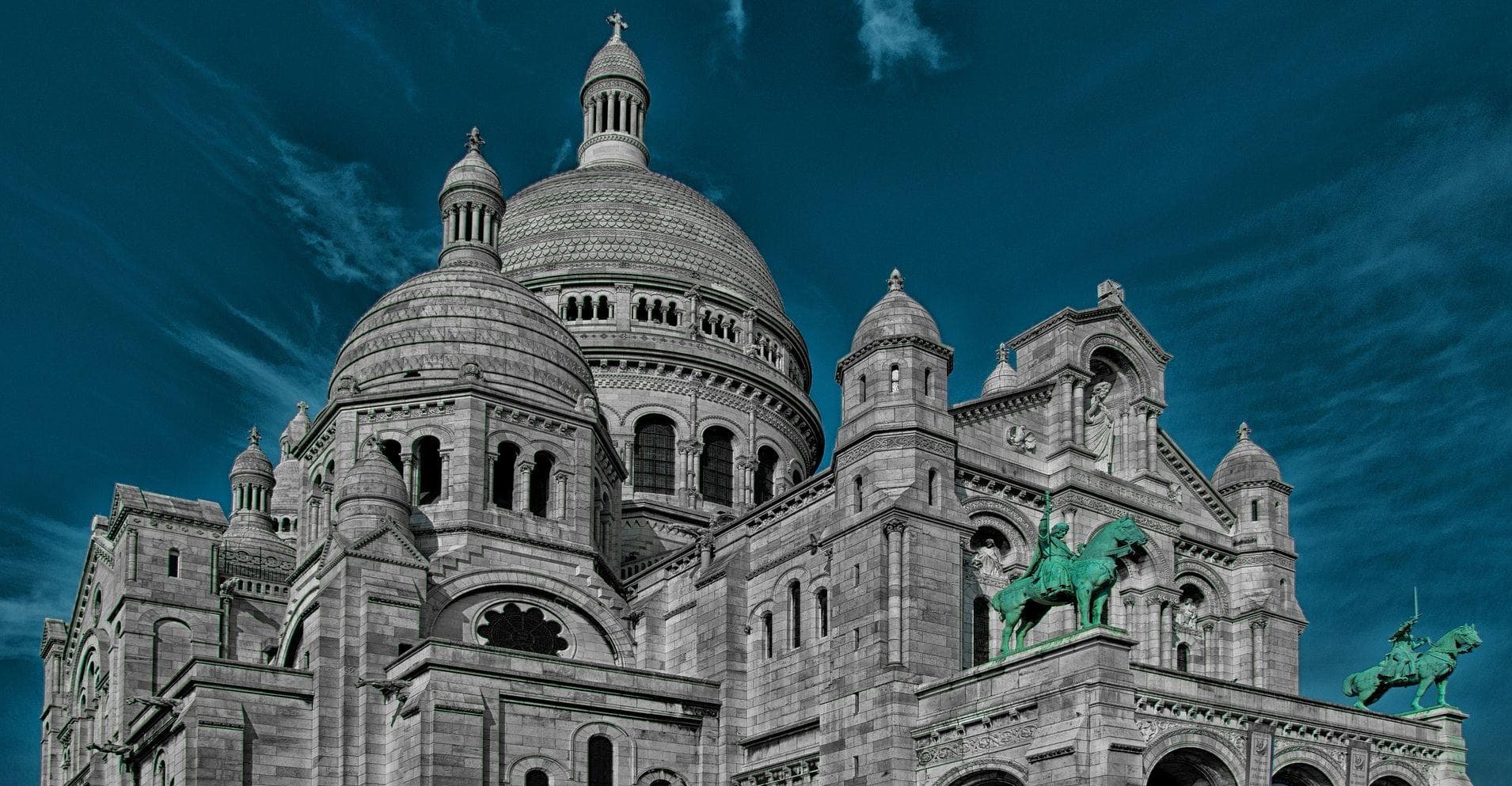 6 Bizarre Fringe Religions from Around the World