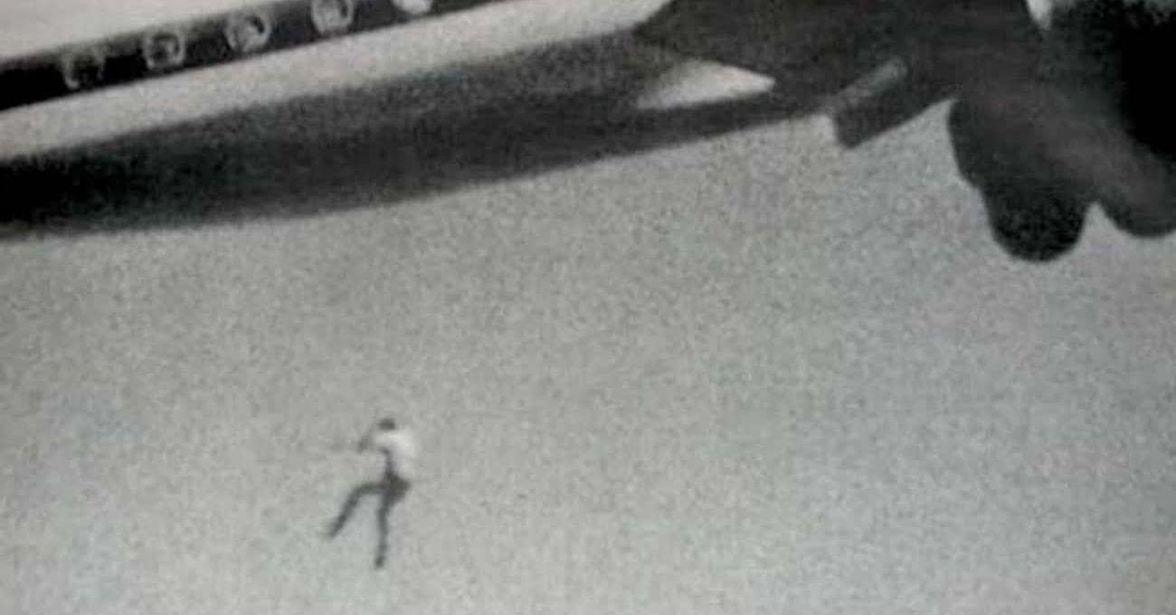 The Scary Story Of Keith Sapsford: The Falling Stowaway