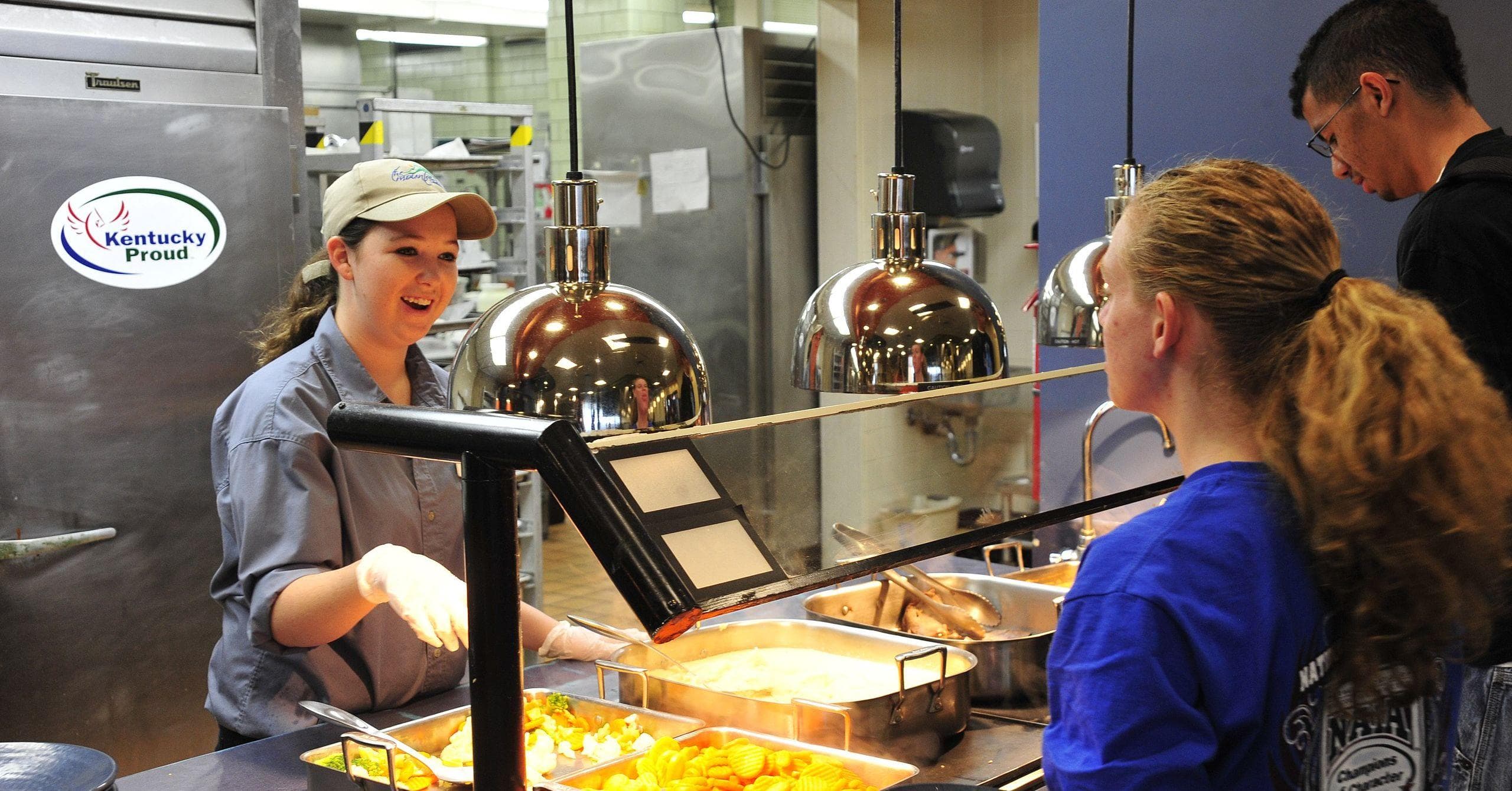 Food Service Workers Share Their Worst Customer Stories So You Don't ...