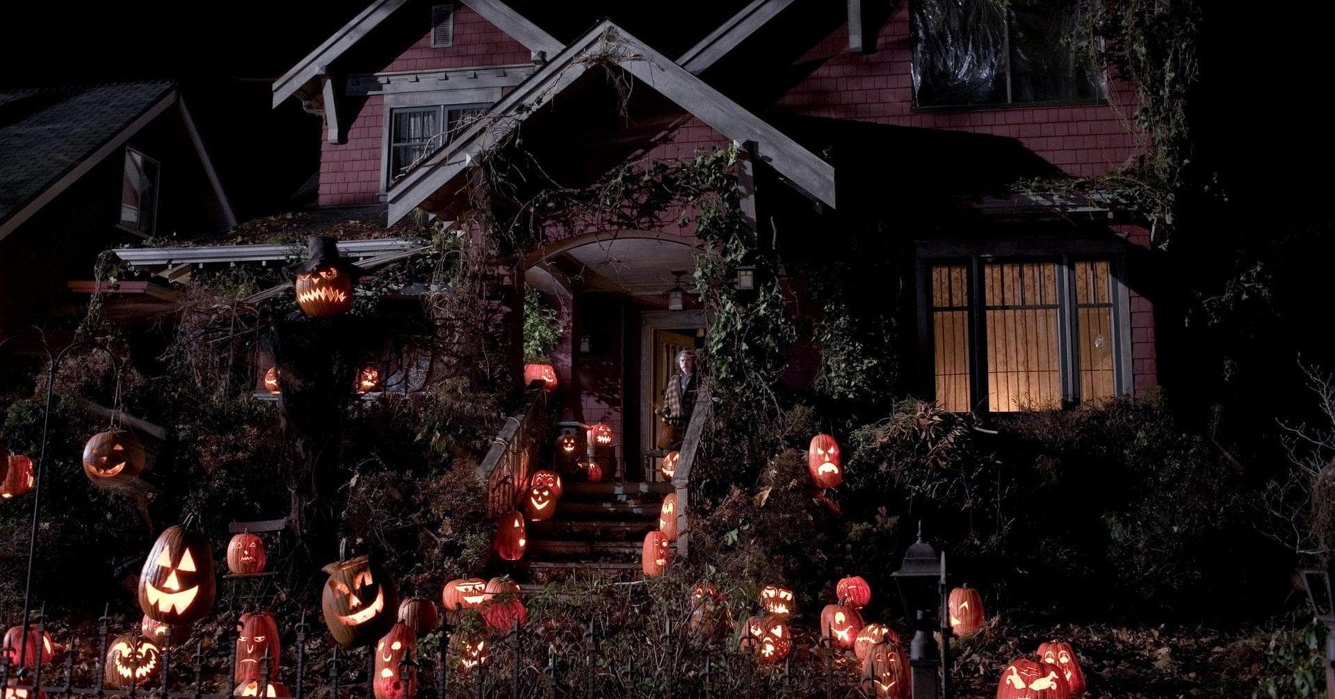 The 10 Best Horror Movies That Take Place On Halloween
