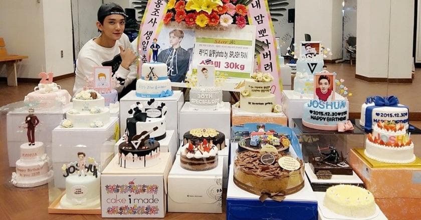 Cakes Kpop Idols Received from Their Fans