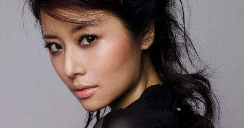 Schemes Of A Beauty Ruby Lin