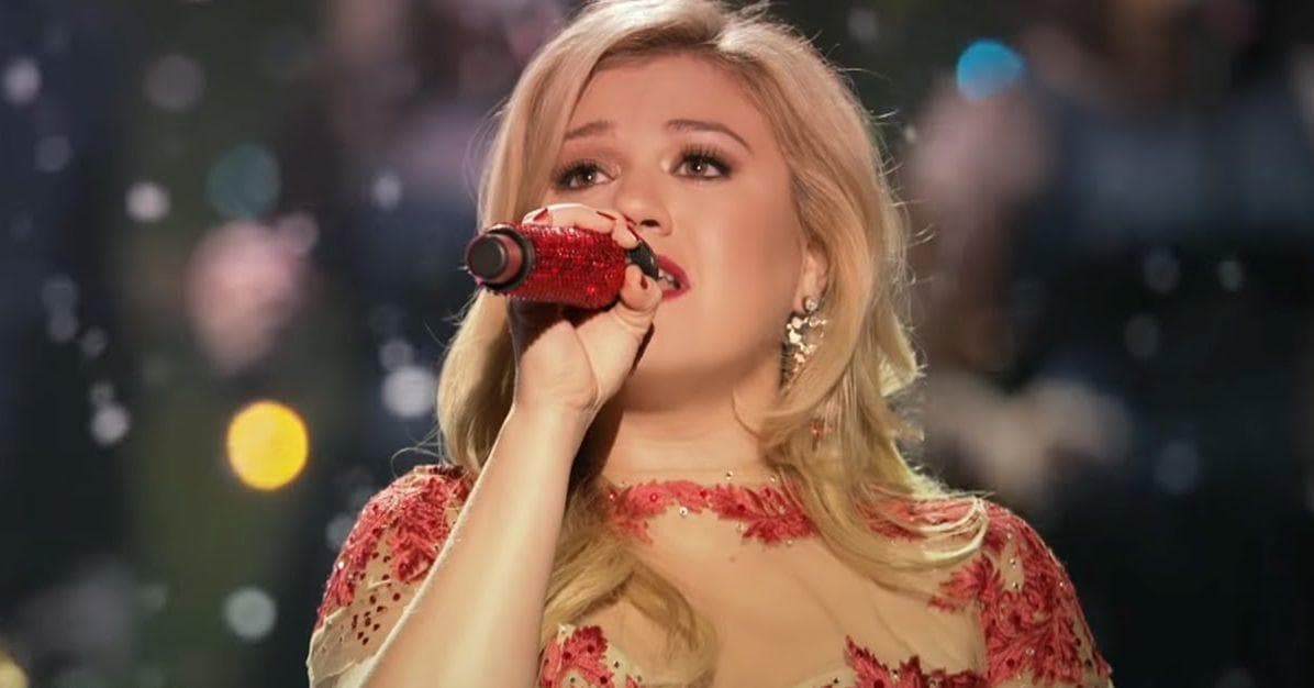 The Best Kelly Clarkson Albums, Ranked By Fans