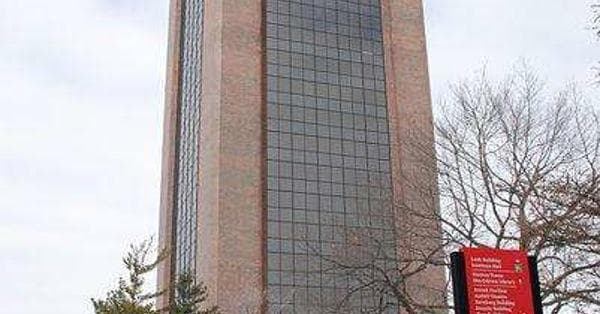 Famous Alumni of Carleton University | Celebrities Who Graduated/Went ...