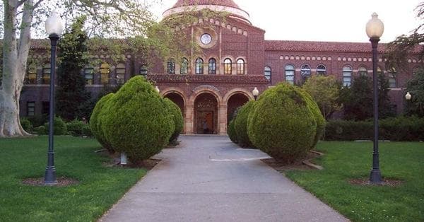 Famous Alumni of California State University, Chico | Celebrities Who ...