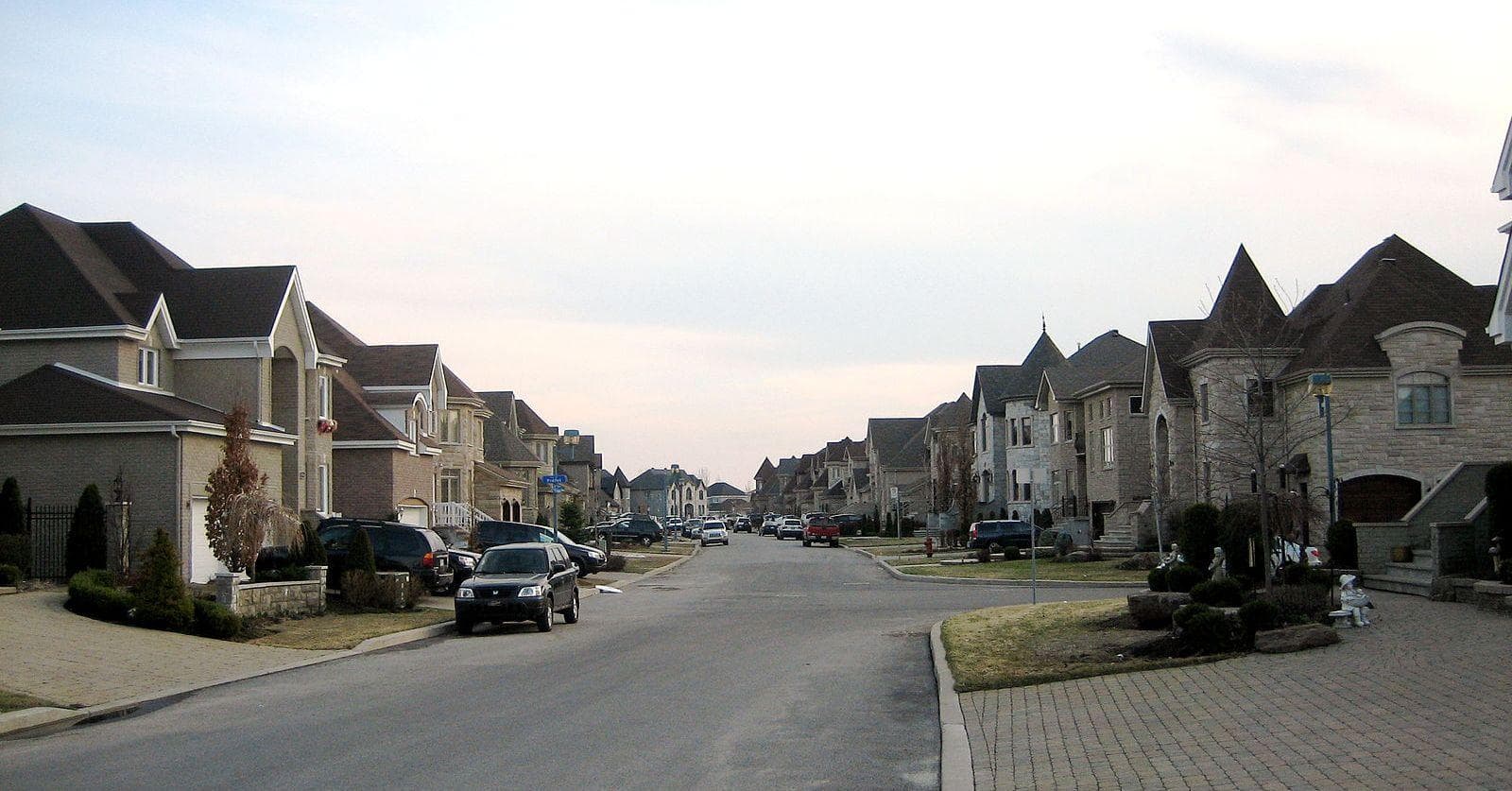 Ranker Readers Are Revealing What Made Them Leave Their Hometown