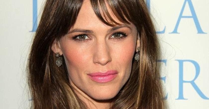 Jennifer Garner TV Shows: Full List Of Series Credits