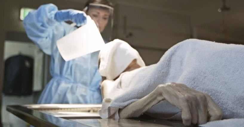 15 Tricks Morticians Use to Make Your Dead Body Look Alive