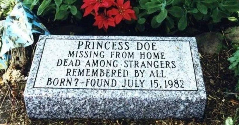 Creepiest Tombstone Messages Of All Time
