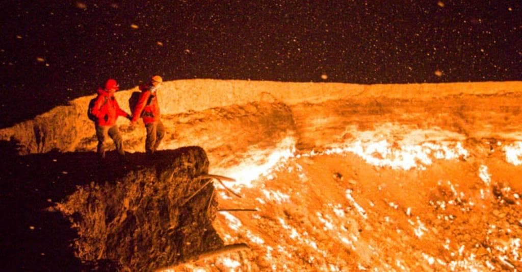 The Darvaza Gas Crater Is A Flaming Pit That Just Might Lead to Hell