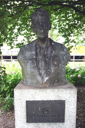 Famous Poets from the Netherlands | List of Top Dutch Poets