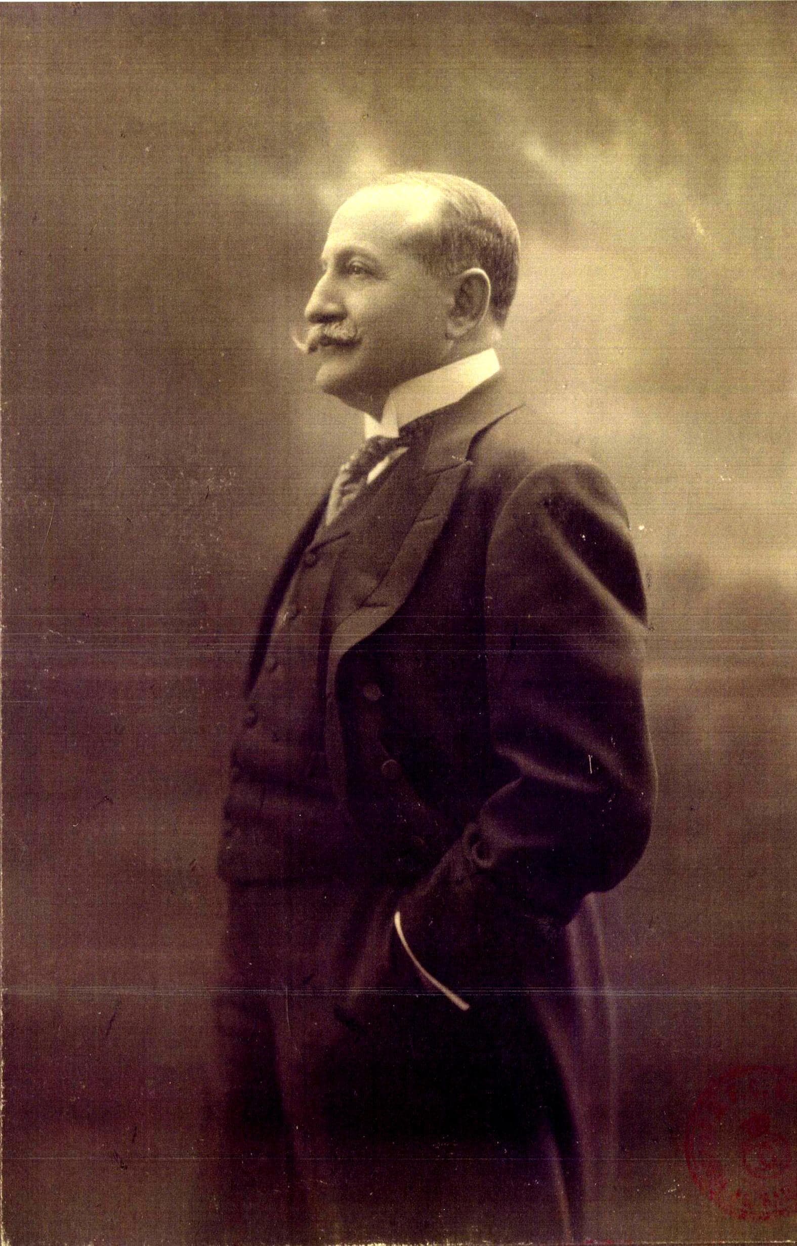 Famous People From Romania | List of Celebrities Born in Romania