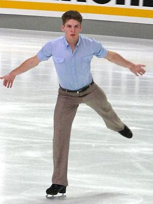 Famous Figure Skaters from Canada | List of Top Canadian Figure Skaters