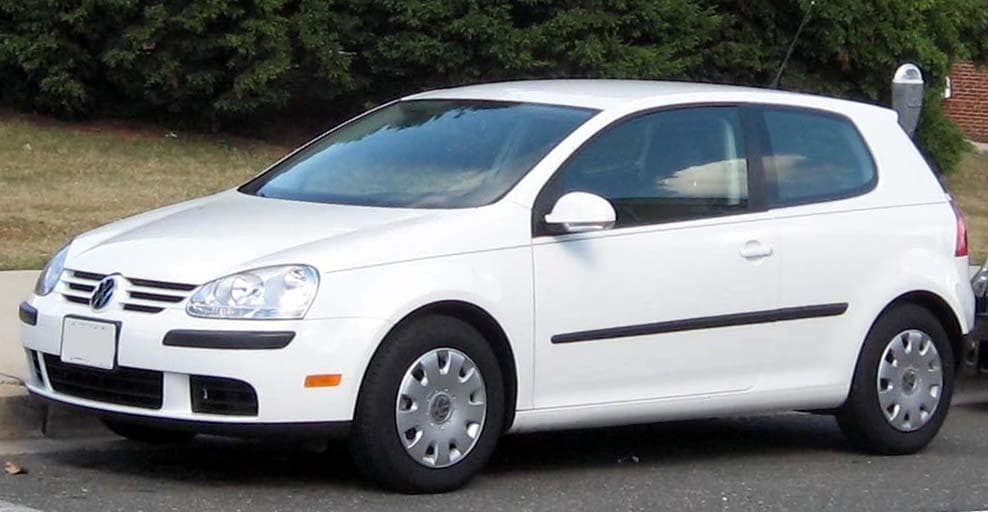 The 12 Best Cars for Larger and Taller People, Ranked