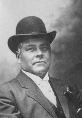 Famous Captains: List of The Top Captains in Their Field