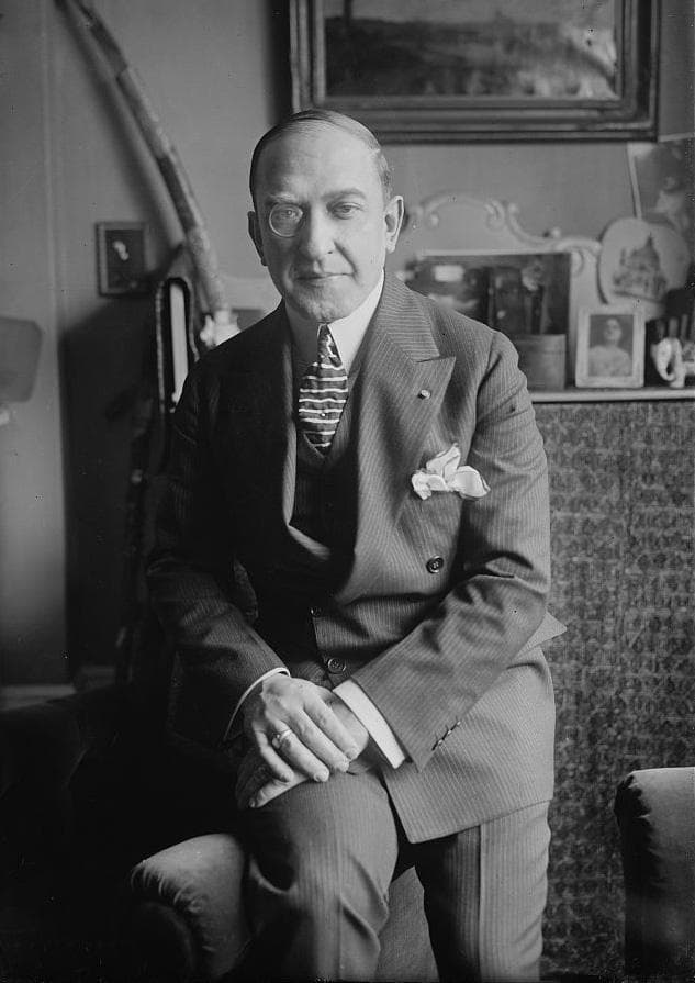 Famous Opera singers: List of The Best Opera Singers