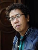 Famous Filipino Writers | List of Writers from The Philippines