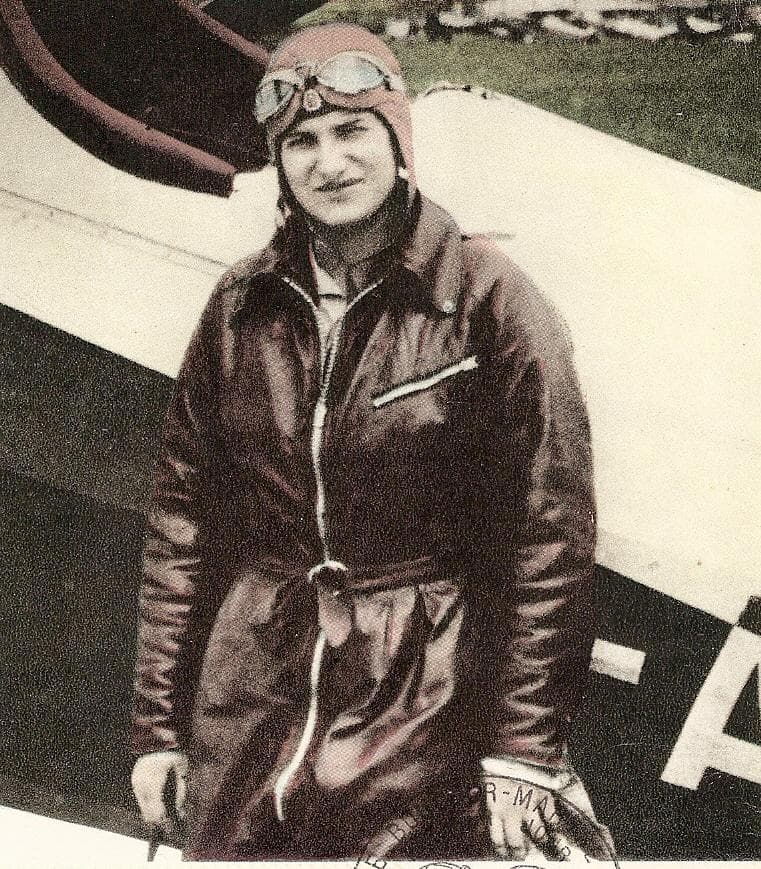 Famous Female Aviators | List of Top Female Aviators