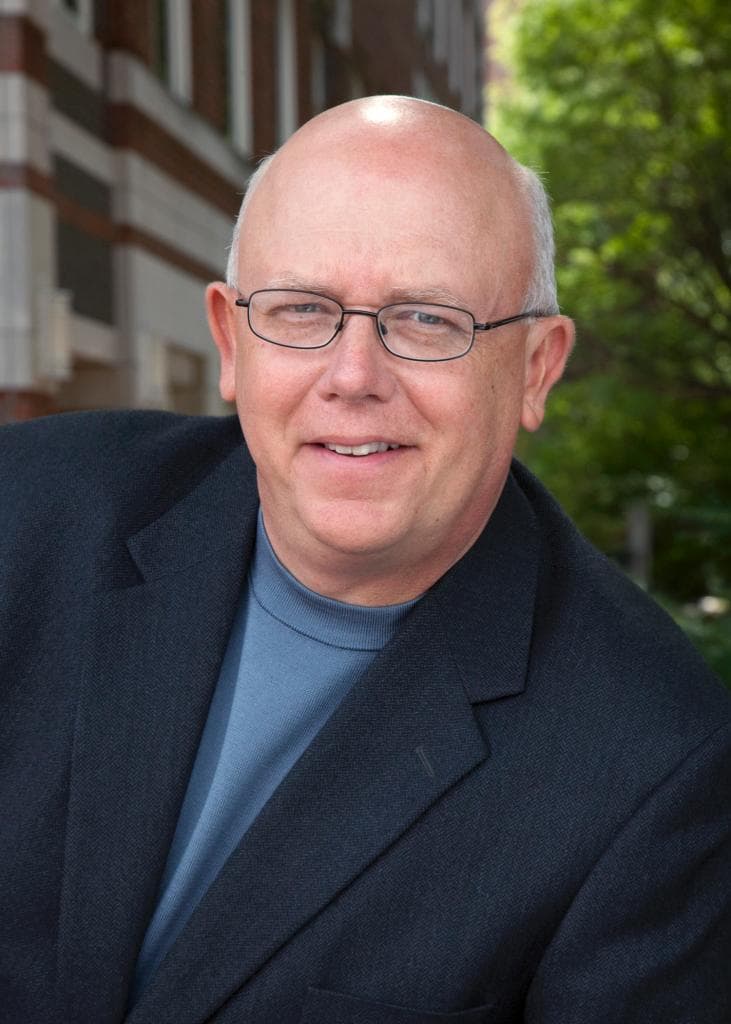 Famous Magazine Editors | List of the Top Well-Known Magazine Editors