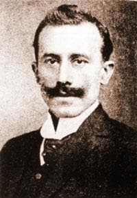 Famous Physicians from South Africa | List of Top South African Physicians