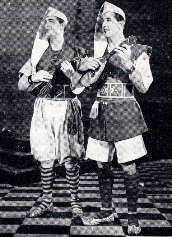 Celebrities Born in 1925 | List of Famous Men & Women Born in 1925