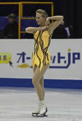 Celebrities Born in 1992 | List of Famous Men & Women Born in 1992