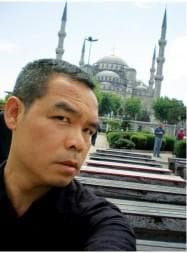 Famous Vietnamese Authors | List of Popular Writers From Vietnam