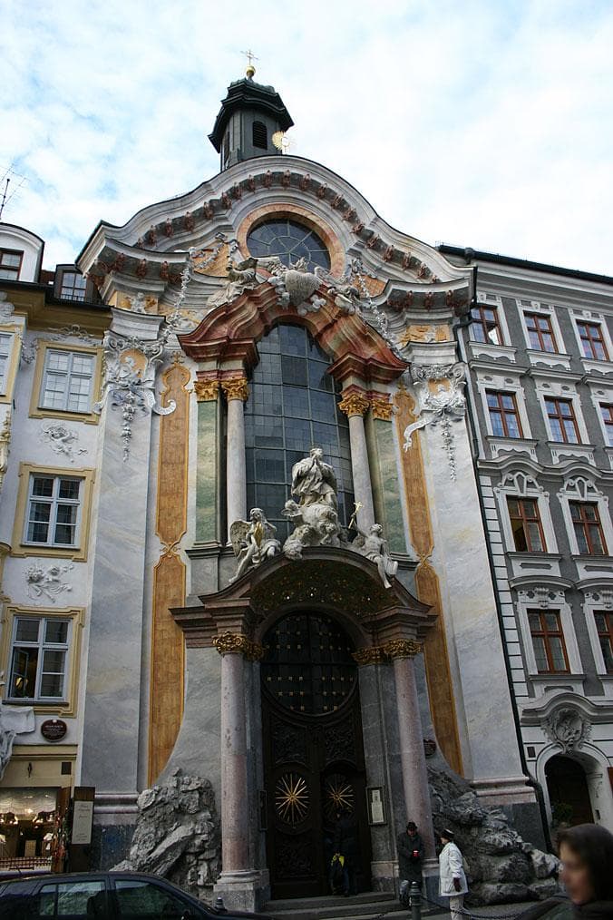Rococo buildings | List of Famous Rococo Landmarks