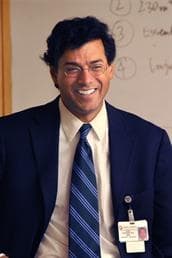 Famous Essayists | List of the Top Well-Known Essayists