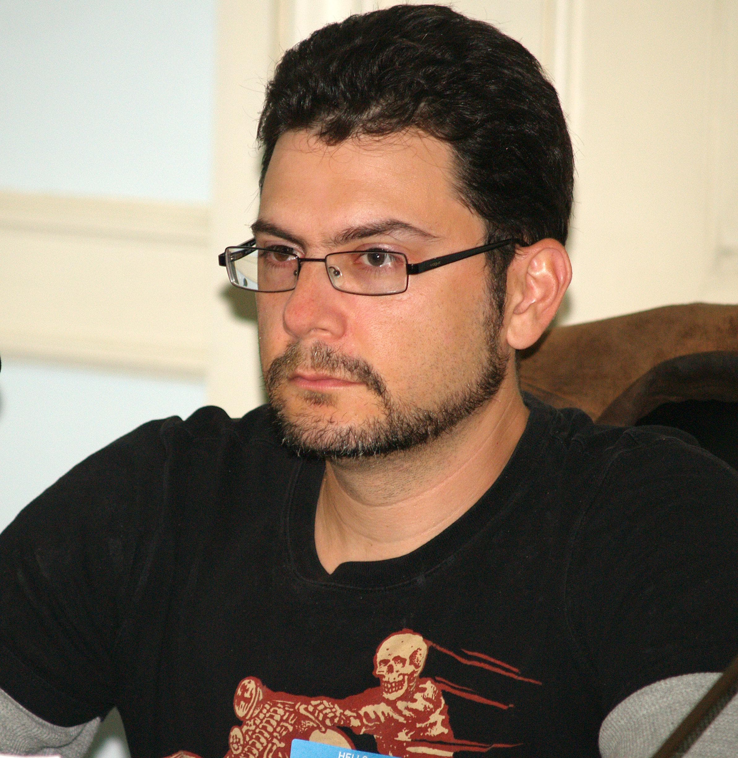 Celebrities Born in 1969 | List of Famous Men & Women Born in 1969