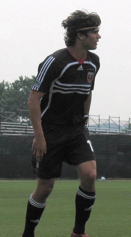 Celebrities Born in 1985 | List of Famous Men & Women Born in 1985