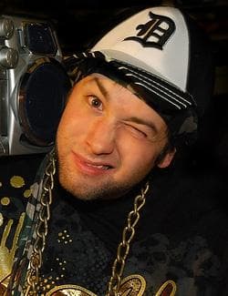 Satire Bands | List of Best Satire Artists/Groups