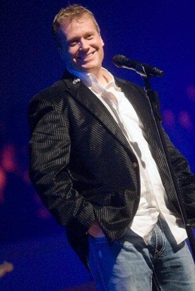 Famous Male Songwriters | List of Top Male Songwriters