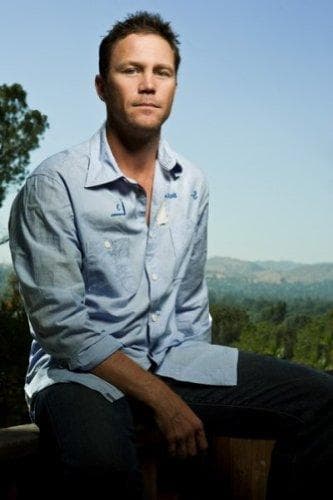 Holly Marie Combs Friends | List of Holly Marie Combs's Best Friends