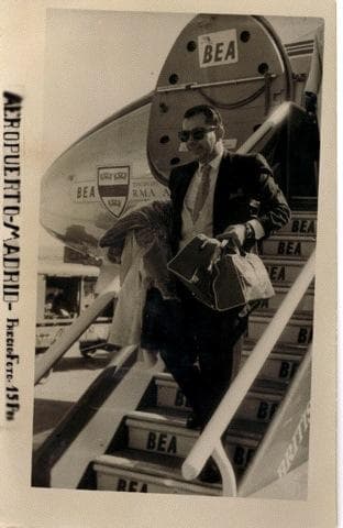 Famous Male Makeup Artists | List of Top Male Makeup Artists