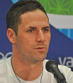 Famous Male Speed Skaters | List of Top Male Speed Skaters