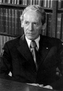 Famous Scientists from Canada | List of Top Canadian Scientists